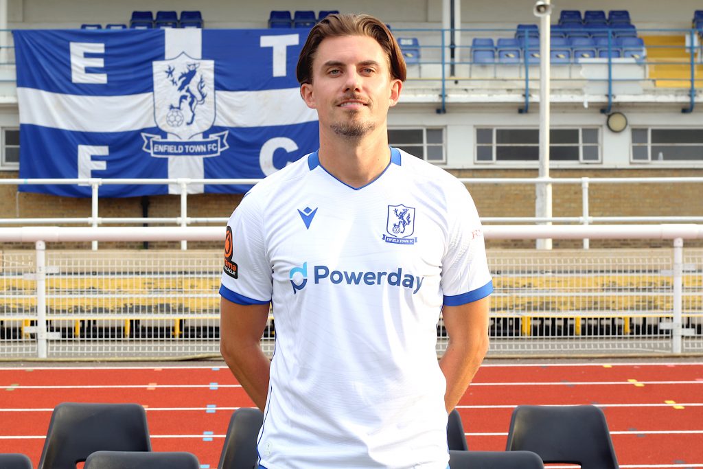 Sam Youngs – Enfield Town FC