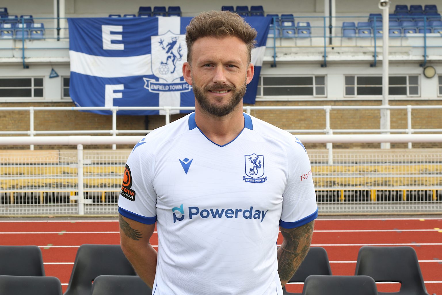 Scott Thomas – Enfield Town FC