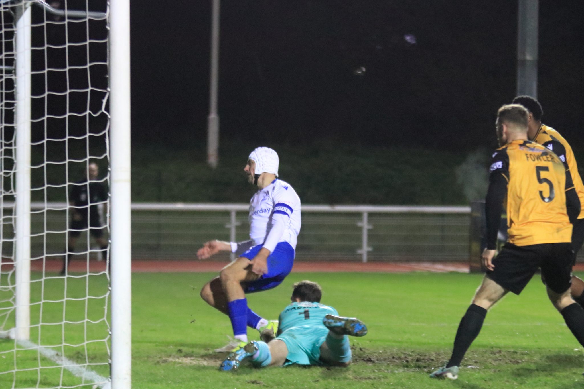 Town Leave No Stone Unturned – Enfield Town FC